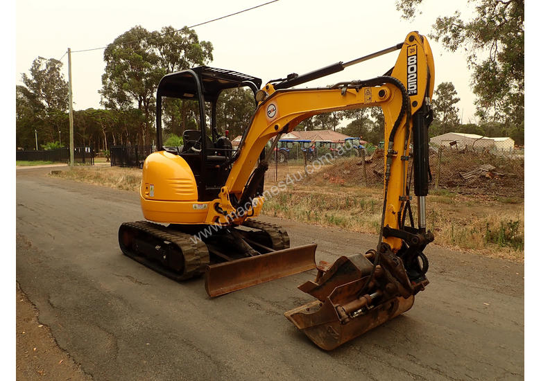 Used 2015 jcb 8025ZTS 0-7 Tonne Excavator in , - Listed on Machines4u