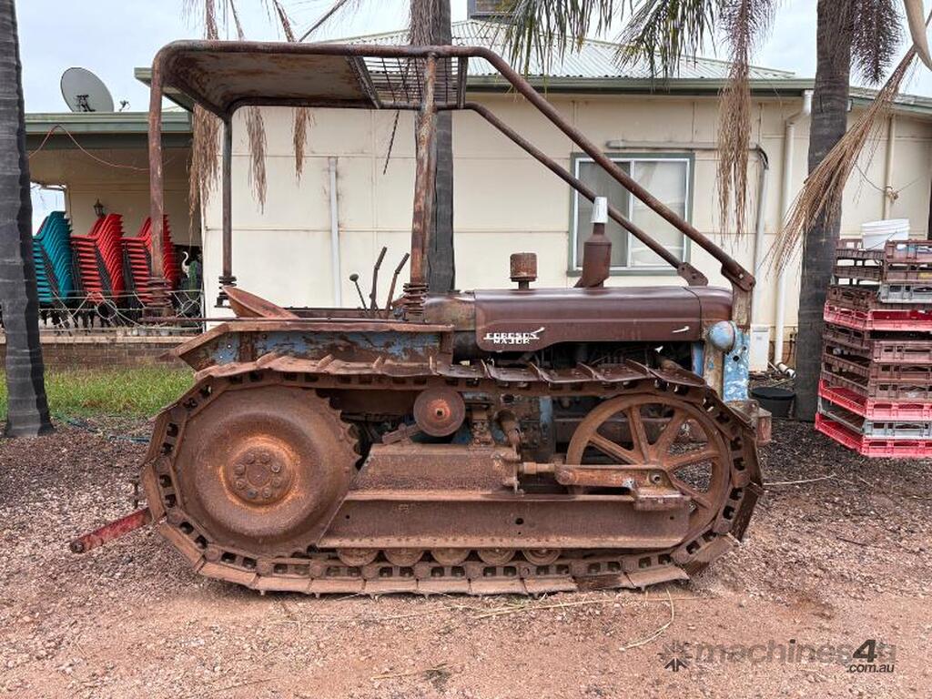 Used Fordson Major FC Tractors (1141187) - Listed on Machines4u