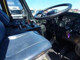 Buy Used varley VSV Commander Trucks (1168787)