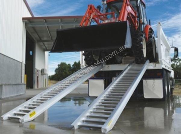 New sureweld NEW SUREWELD 4 5T ALUMINIUM LOADING RAMPS Loading Ramp in ...