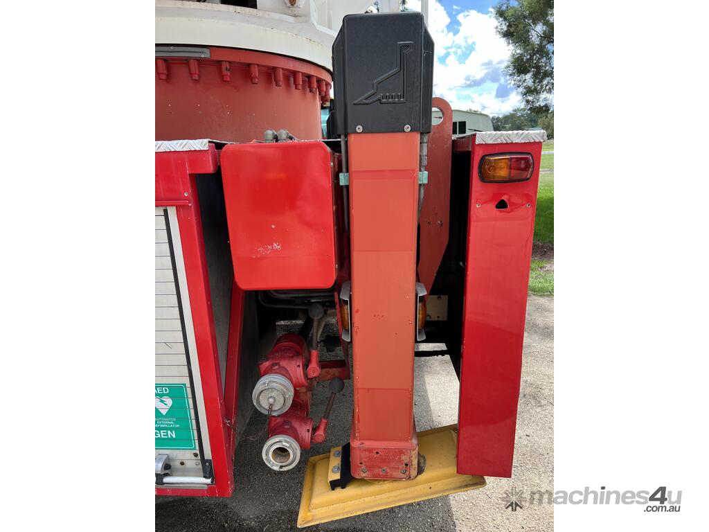 Buy Used 1994 mercedes benz 2435 Cab Chassis Trucks (952287)