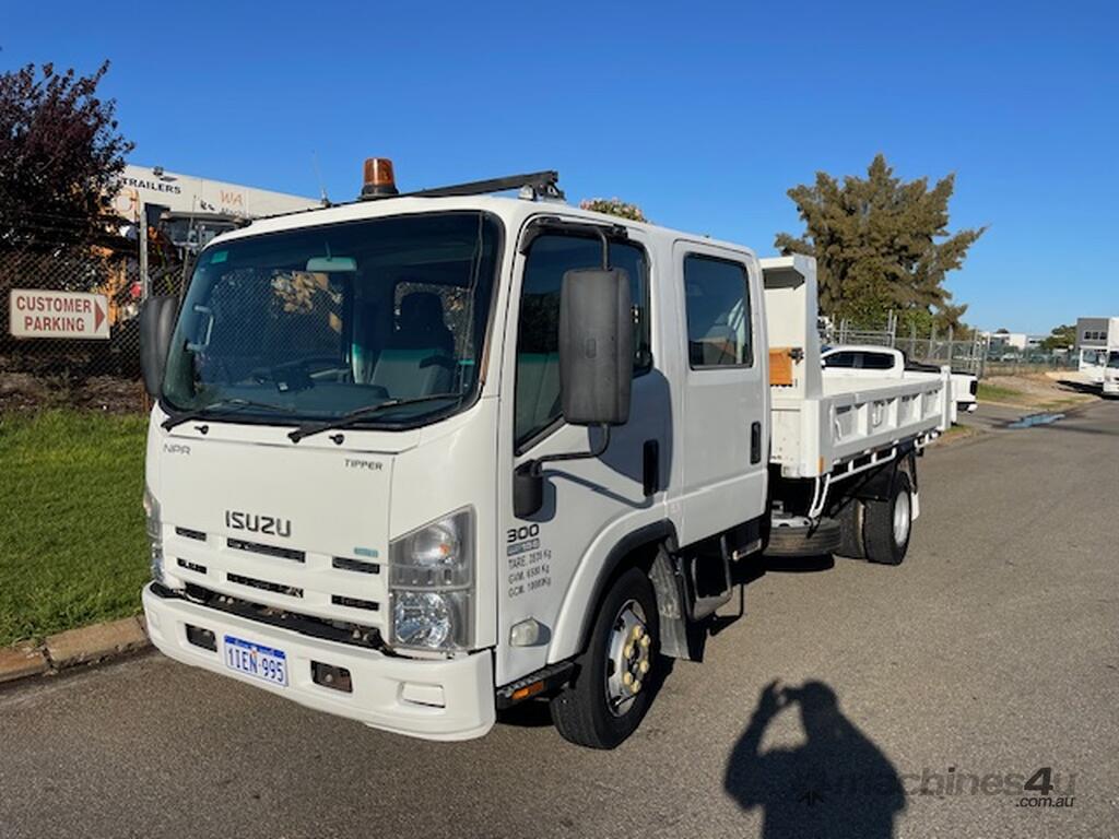 Buy Used 2011 Isuzu Tipper Tipper Trucks in MALAGA, WA