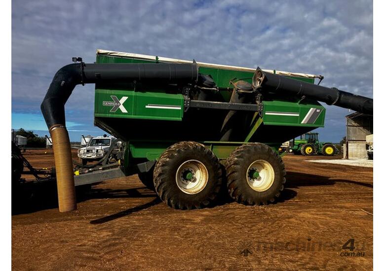 Used 2023 Grain King 2023 Grain King Nyrex GEMINUS 35T Grain Carts ...