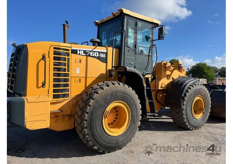 Used 2013 hyundai HL760-9A Wheel Loader (1079489) - Listed on Machines4u