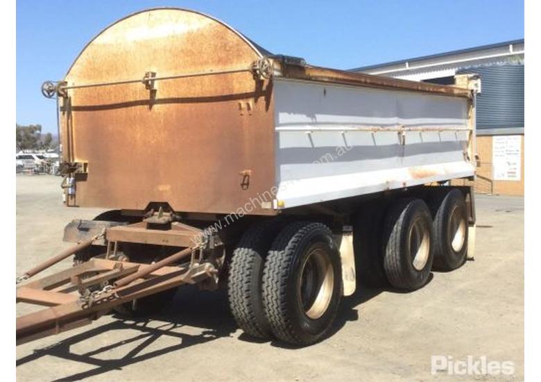 Buy Used taipan 2008 Taipan Dog Trailer in , - Listed on Machines4u