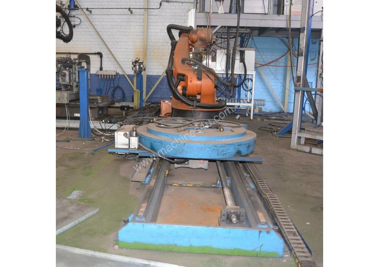 Used kuka Kuka Robot KR150-2 2000 8 axis KRC2 KPC ed05 Controller teach ...