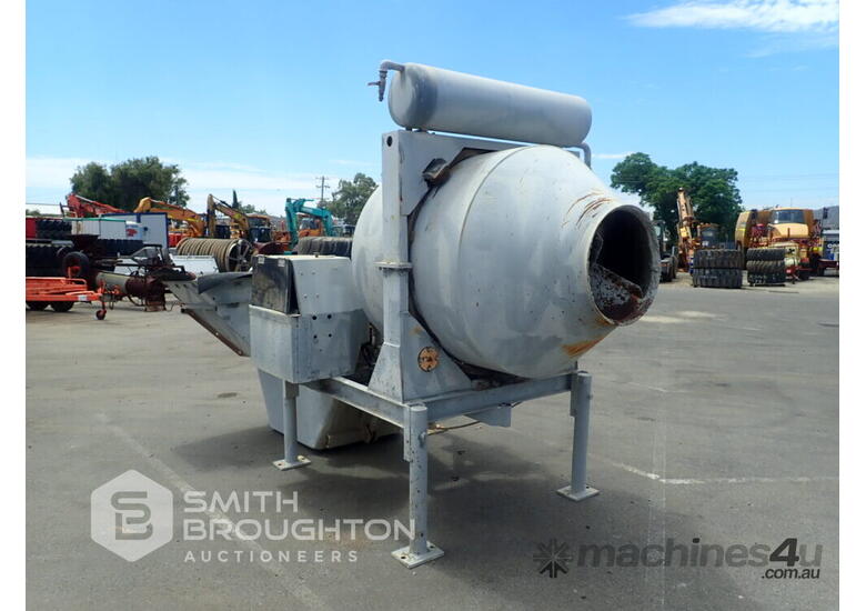Used 3 PHASE CONCRETE BATCHING PLANT Concrete Batching Plant in ...