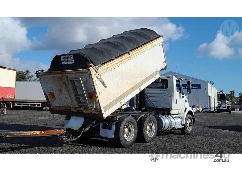 Buy Used Caterpillar CT610 Caravan Trailer in , - Listed on Machines4u