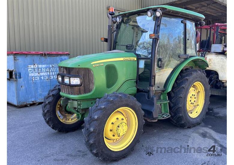 Used John Deere 5090R 4WD Tractors 80-100hp in , - Listed on Machines4u