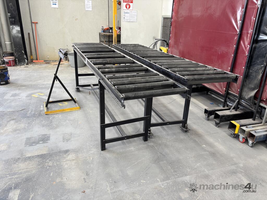 Used 2 X Roller Conveyor Tables w Stand (1186009)