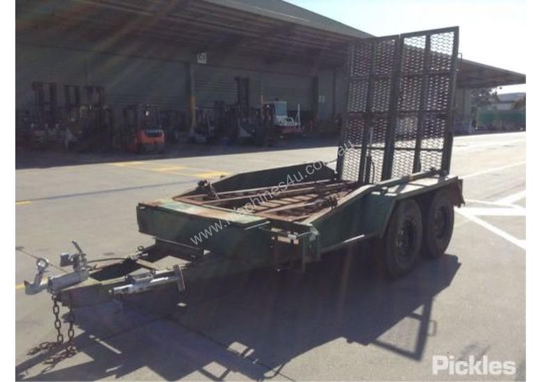 Buy Used victorian trailers 1996 Victorian Trailers Quad Dog Trailer in ...