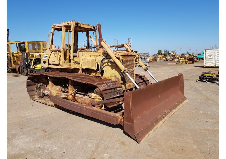 Used 1986 komatsu D65P-8 Dozer in , - Listed on Machines4u