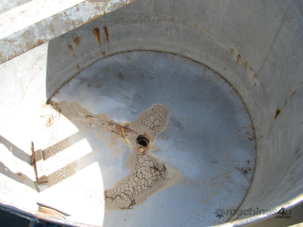 Used Tank Tank Mixing Tanks (673509)