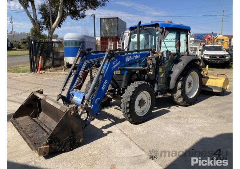 Used 2000 New Holland TN55D 4WD Tractors 0-79hp in , - Listed on Machines4u