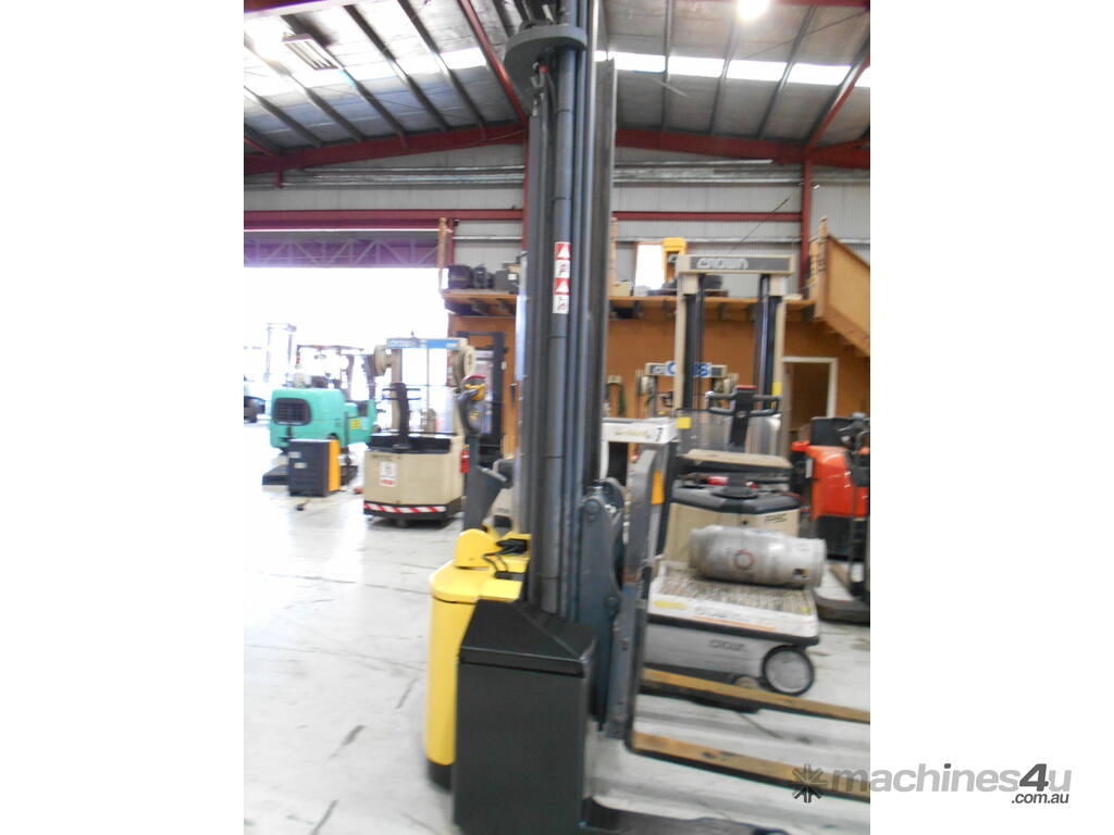Hire combilift FORKPAC - Combilift COMBI-WR WALKIE STACKER Walkie ...