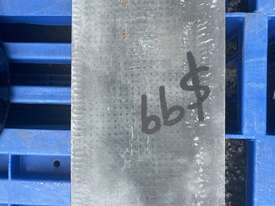 Used Bird Baths and Planter (1190090)