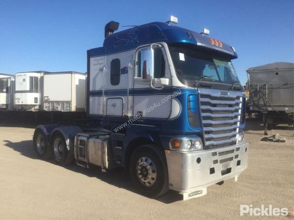 Buy Used Freightliner ARGOSY 101 Sleeper Cab Trucks in , - Listed on ...
