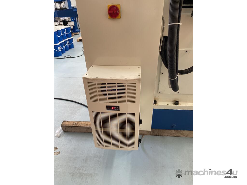 New puma PUMA X57A HEAVY DUTY CNC UNIVERSAL MILLING MACHINE 2000MM X ...