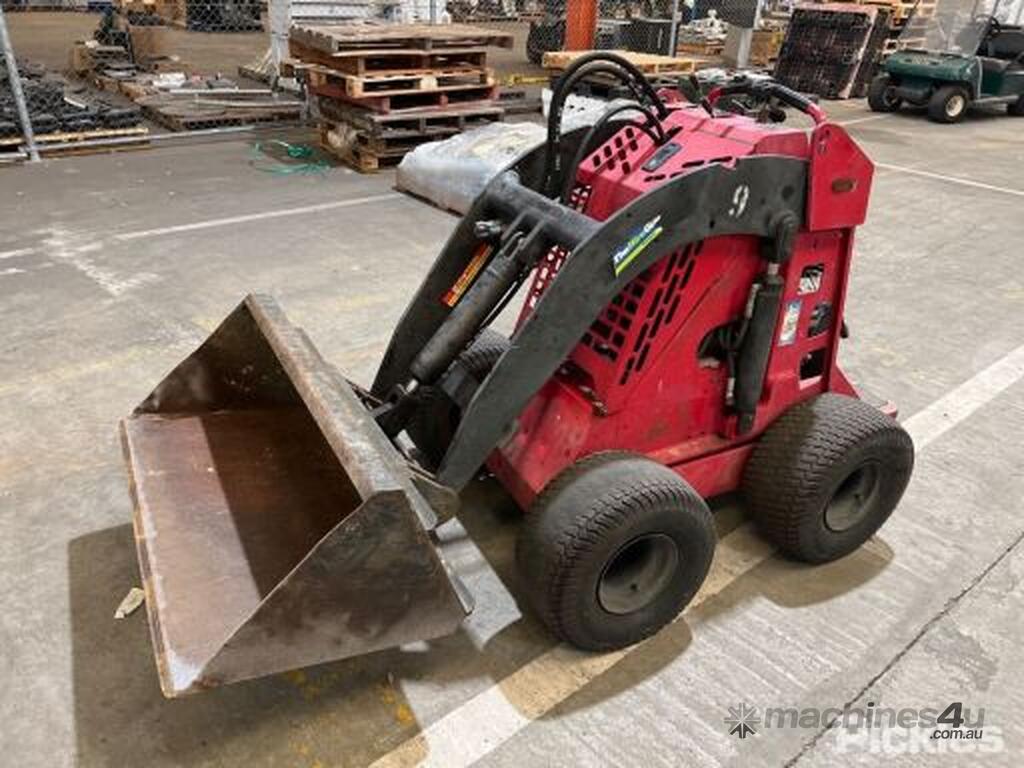 Used Dingo Mini Digger Model K9-3-V AWD 2593 Hours 1050mm Width Bucket ...