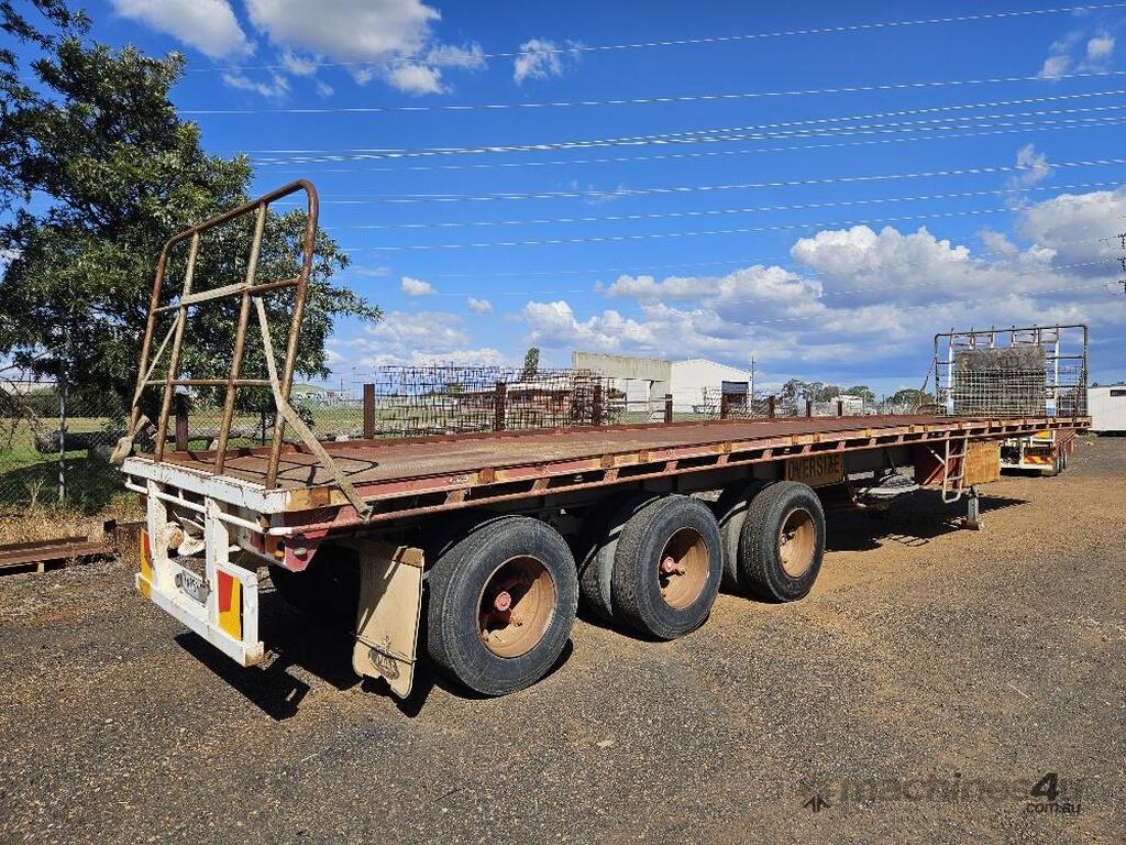 Buy Used 1979 loadmaster flat top trailer Trailers (1118191)