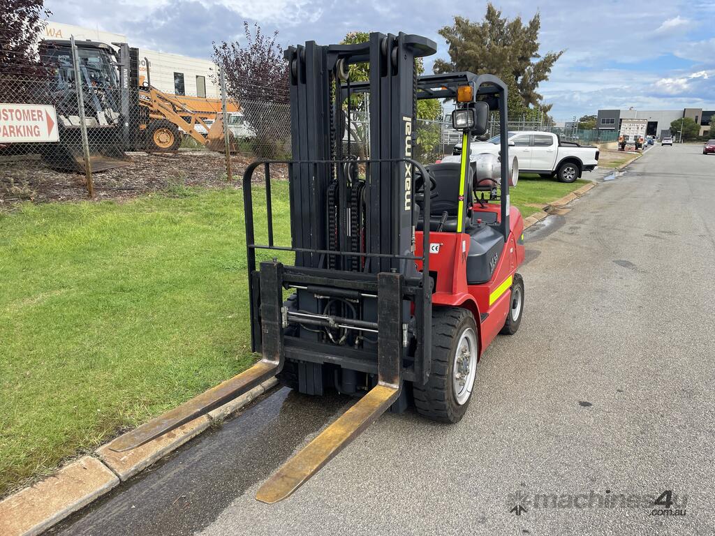Used 2022 Forklift Forklift Maximal 3 5 Tonne Gas 577 hours Fork ...