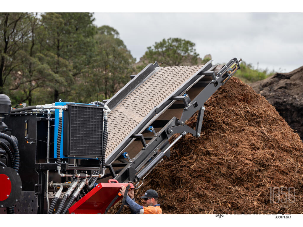 New 2024 Redback Grinders DS700T Horizontal Wood Grinder in NORTH LAKES ...