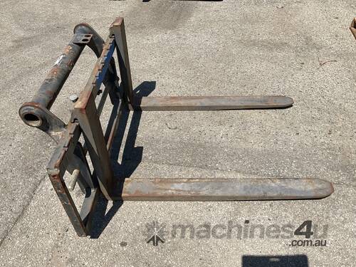 Used Manitou Telehandler Forks in , - Listed on Machines4u