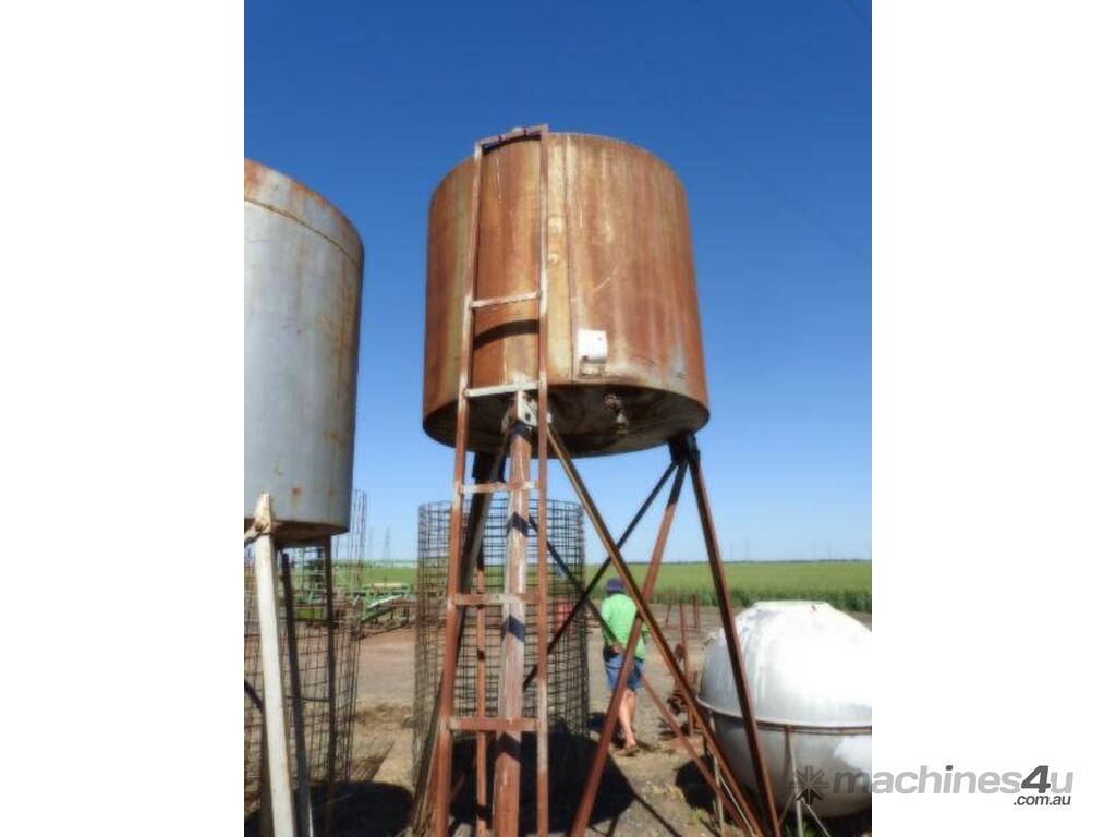 Used Upright fuel tank (1160692) - Listed on Machines4u