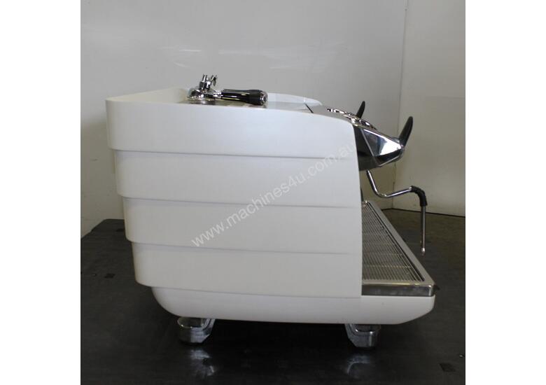 Used Victoria Arduino Victoria Arduino VA358 Coffee Machine Coffee ...