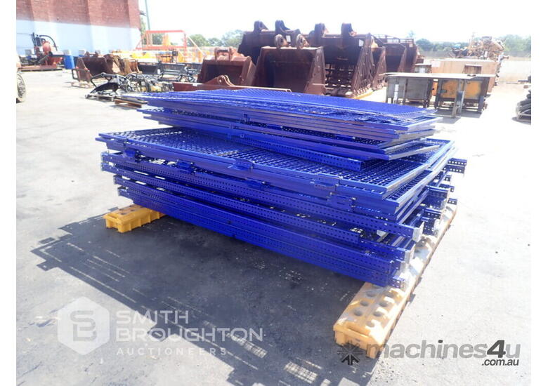 Used NAVY BLUE RACKING Racking/Shelving/Storage in , - Listed on Machines4u