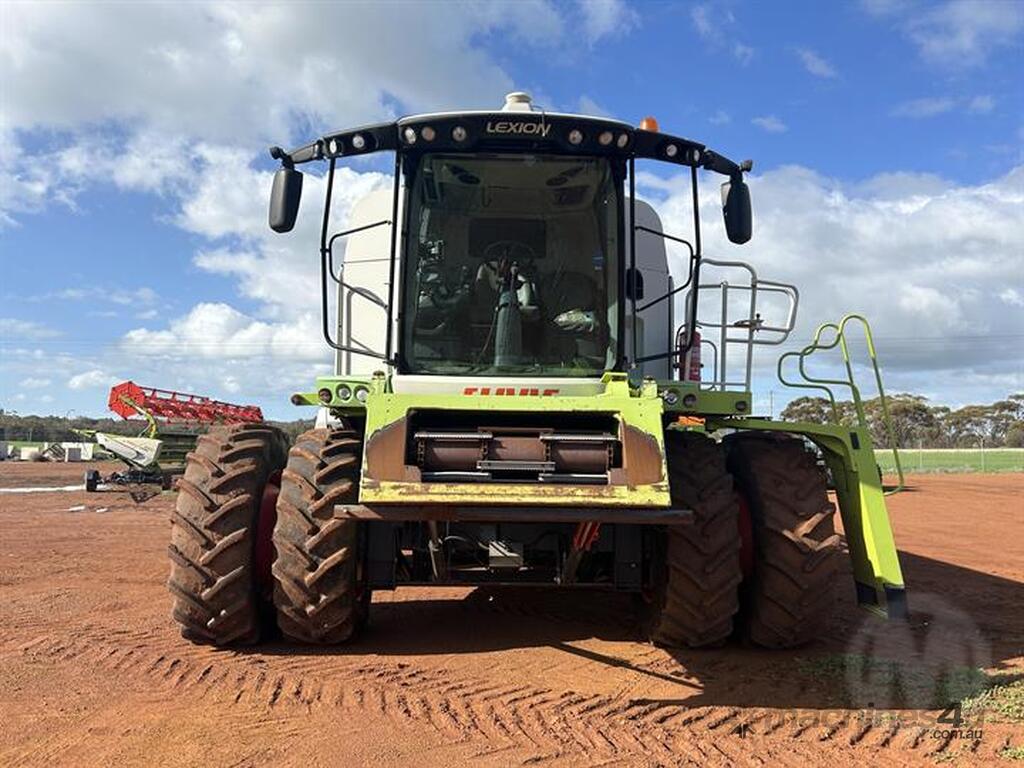 Used claas Claas Lexion 750 Wheel Combine Harvester in , (1013893 ...