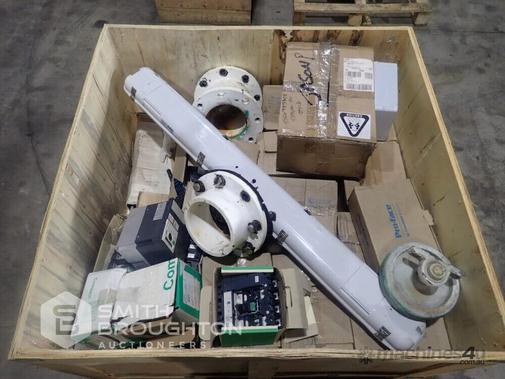 Used CRATE COMPRISING OF GATE VALVES FITTINGS LIGHT Valves in ...