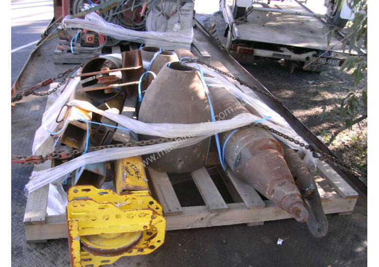 Used 8 pipe cracker with exspanders offers welcome Pipe Replacement in ...