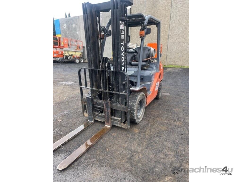 Used 2018 Toyota 32-8FG25 Counterbalance Forklifts (820093)