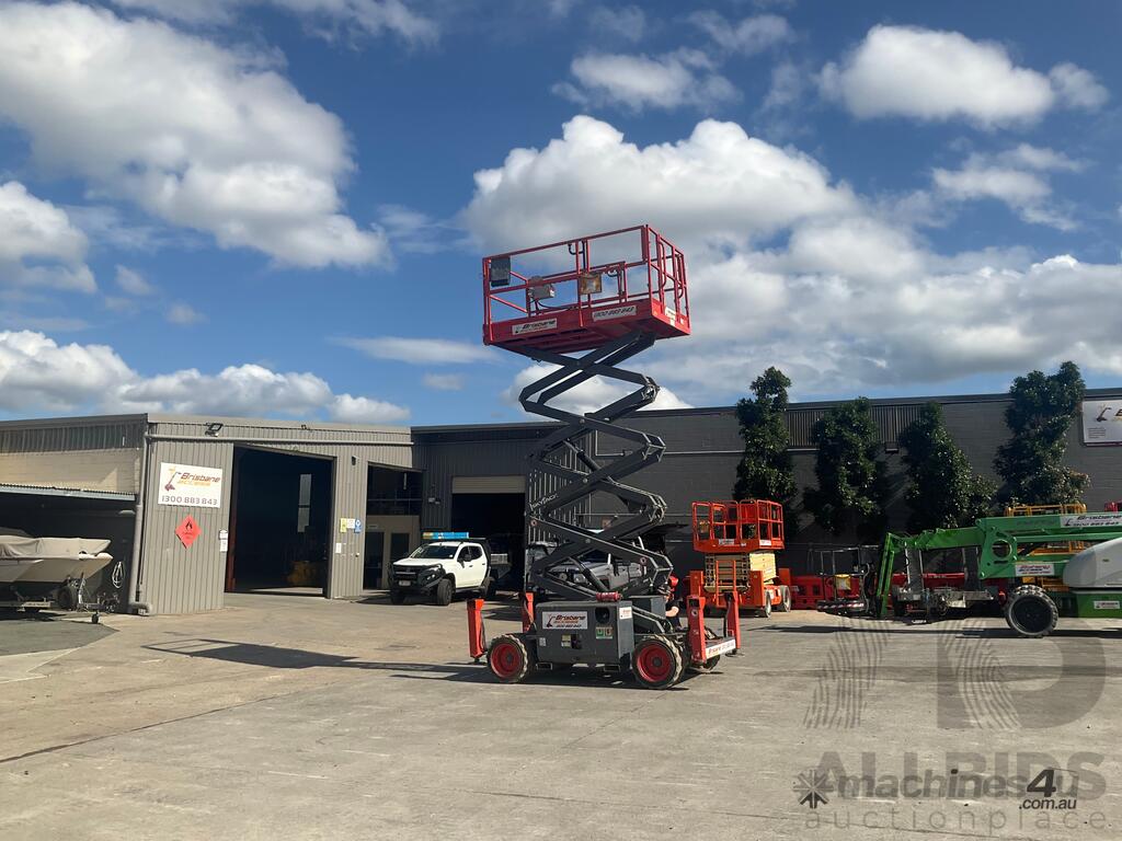Used 2016 skyjack SJ6832RT Scissor Lift in , - Listed on Machines4u