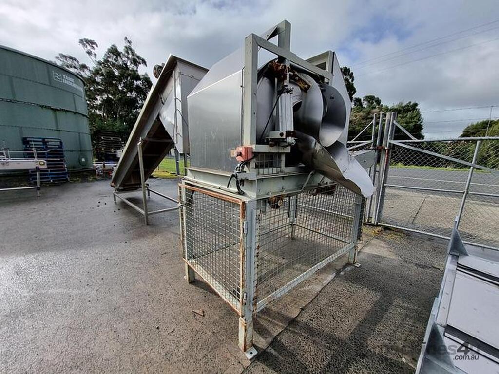 Used GREER TUMBLE GREER TUMBLE MIXER with incline conveyor Commercial ...