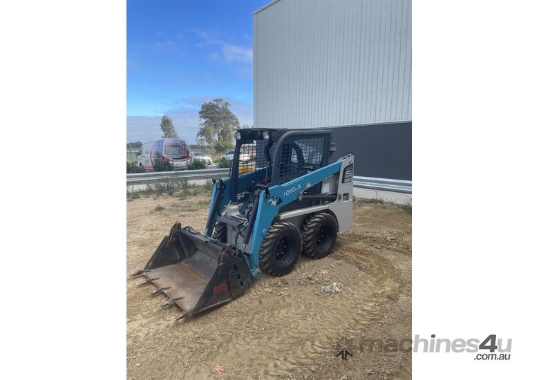 Used 2022 toyota huski 5SDK5 Skid Steer Loaders (1124094) - Listed on ...