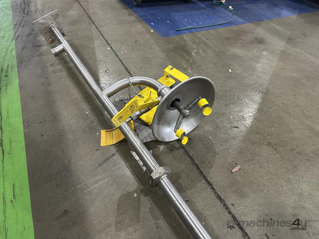 Used Enwear Emergency Eyewash Shower (1202094)