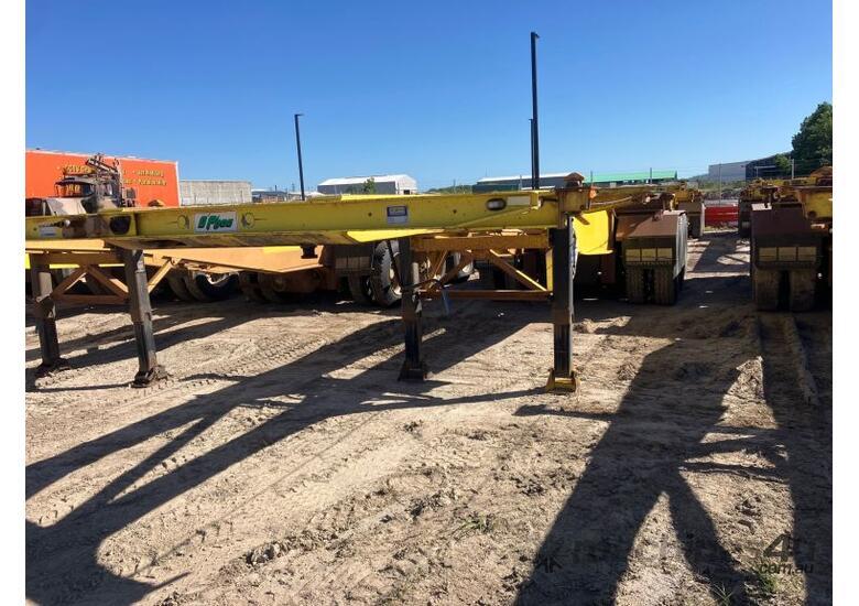 Buy Used 2016 ophee 2016 OPhee Tri Axle Semi Trailer Skeletal Tri Axle ...