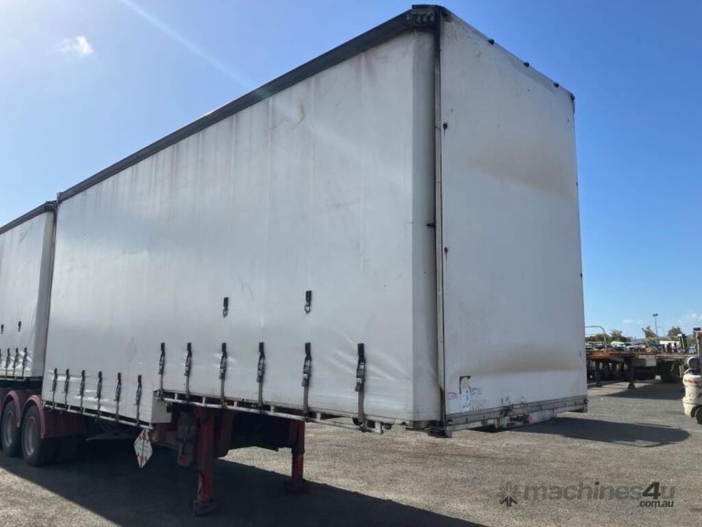 Buy Used 2004 barker HEAVY DUTY TRIAXLE Tipper Trucks in , - Listed on ...