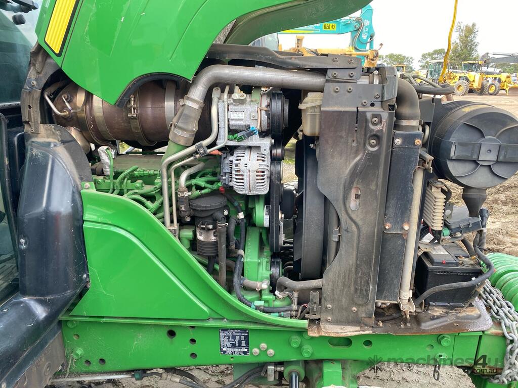 Used 2015 John Deere 6090MC Tractors (1108895) - Listed on Machines4u