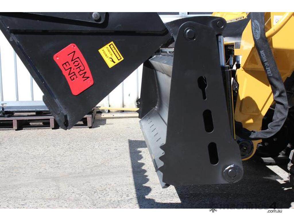 New norm engineering NORM ENGINEERING TILT CONTROL 4-IN-1 BUCKET Skid Steer Buckets in ...