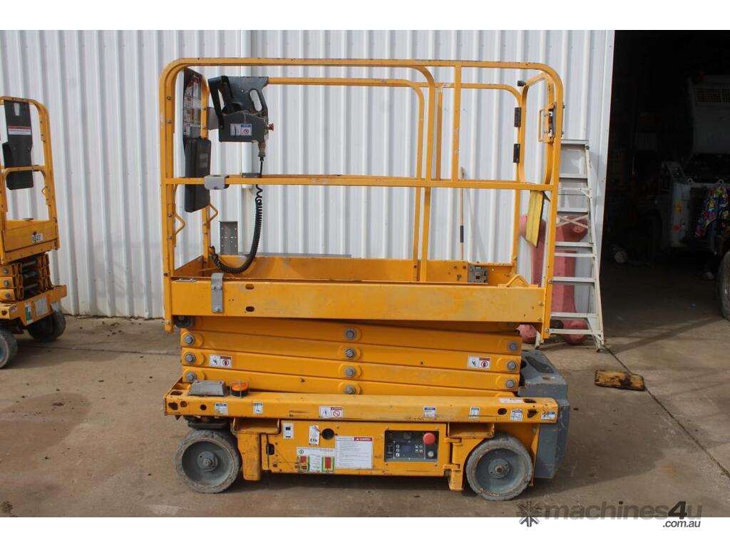 Used 2016 haulotte OPTIMUM 8 AC Scissor Lift (1119196)