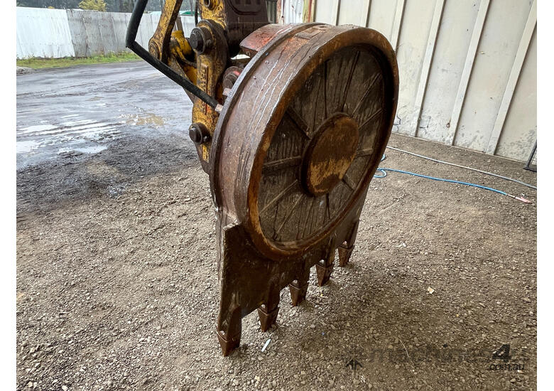 Used LONGI LONGi 20 Ton Excavator Magnet Electro Magnet Attachments ...