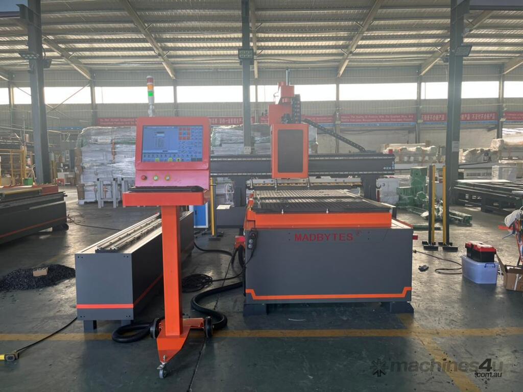 New Madbytes Madbytes CNC Router MBT1325ATC - 1300mm x 2500mm Working ...
