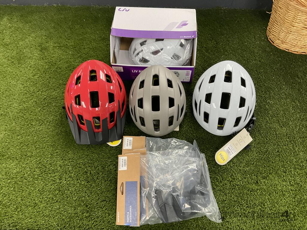 Used Assorted Bike Helmets Visors in , - Listed on Machines4u