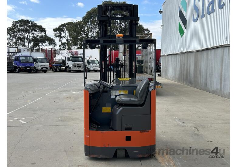Used 1999 Toyota 1999 Toyota 6FBRE16 Electric Reach Forklift Stock ...