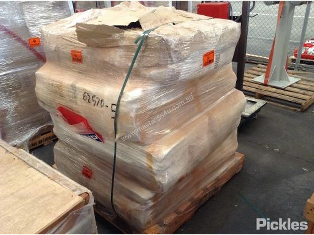 Used Pallet Of Class A1 Insulation Excavator Grab in , - Listed on ...