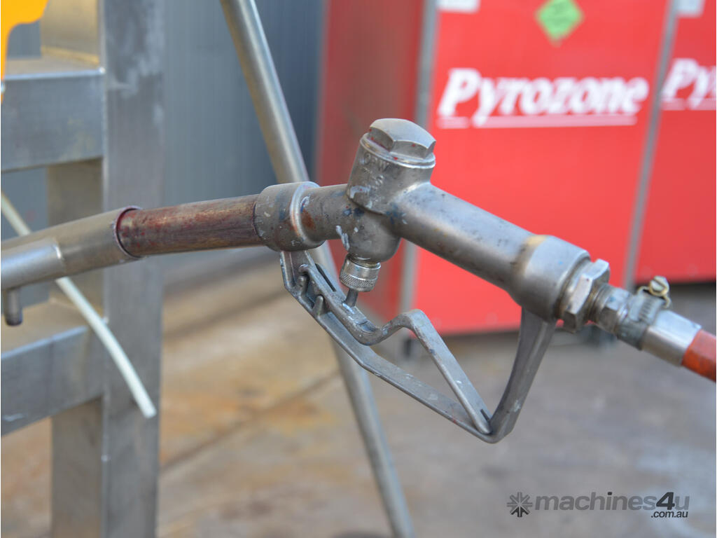 Used Liquid Controls D4140-M 5 16 Painting systems in OTTOWAY, SA