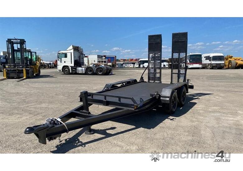 Buy Used rollins Rollins Beavertail Trailers in , - Listed on Machines4u